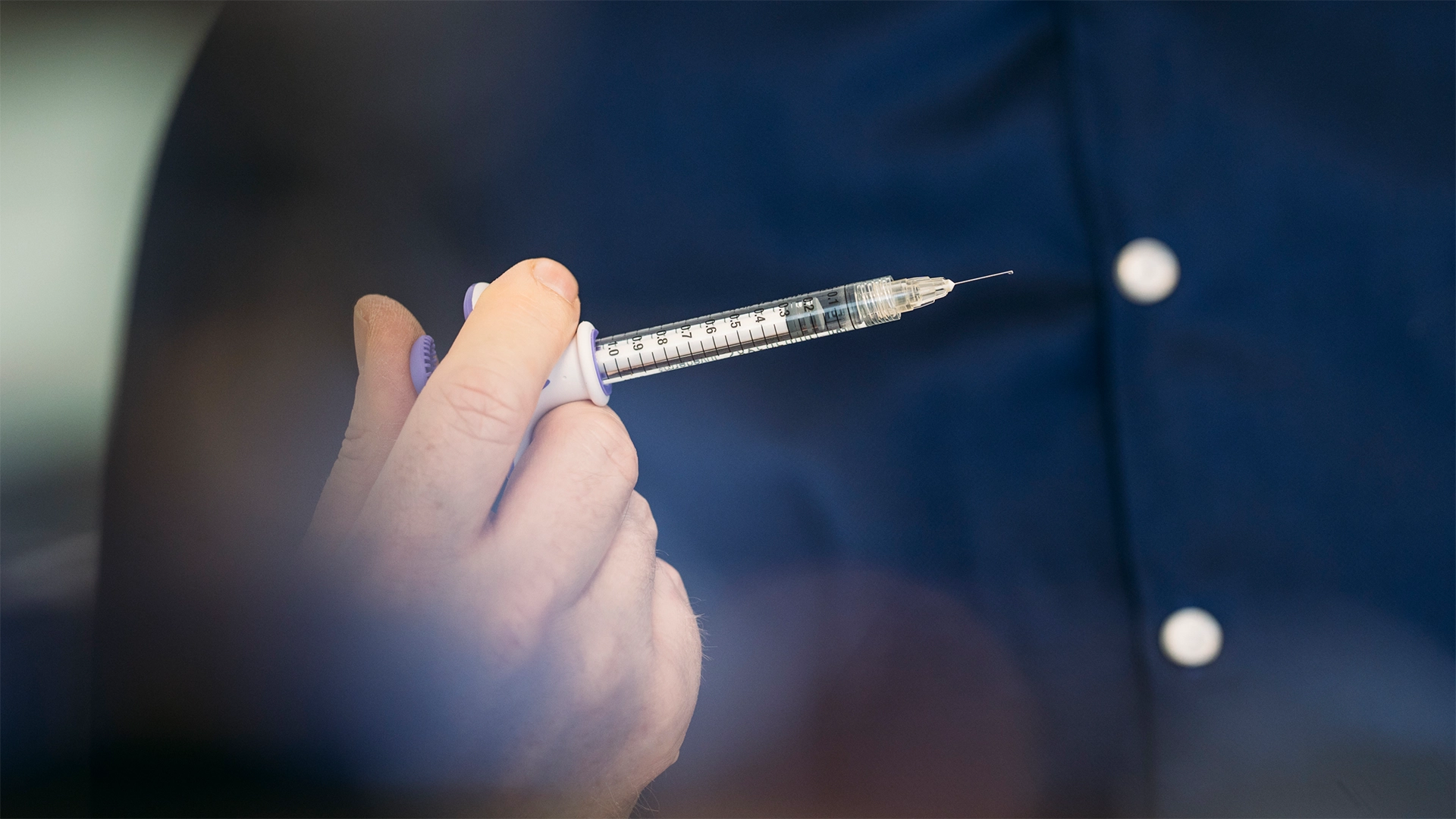 Lipolyse „Fett-Weg-Spritze“ DC - SKINMED | Dr. Hilde Mily | Dr. Rainer ...